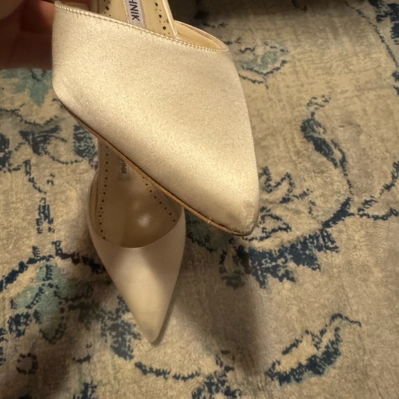 Manolo Blahnik | Shoes | Manolo Blahnik Carolyne Bride Slingback Heels ...